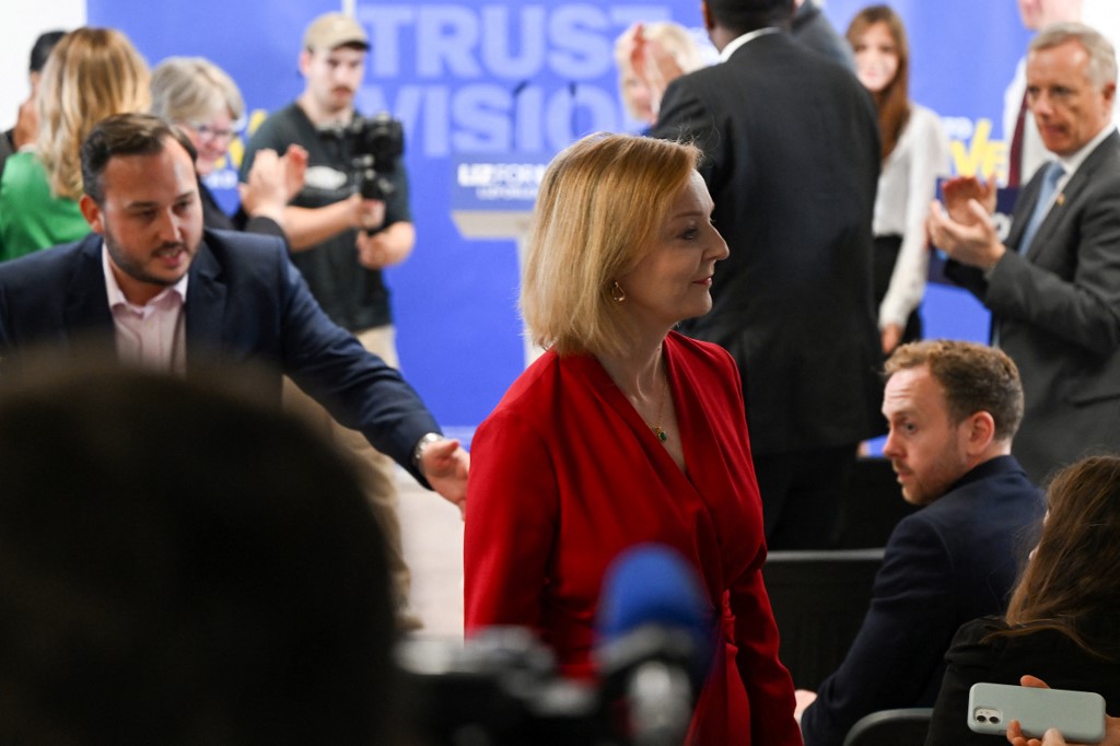 Liz Truss, una admiradora de Margaret Thatcher que aspira a seguir sus ...