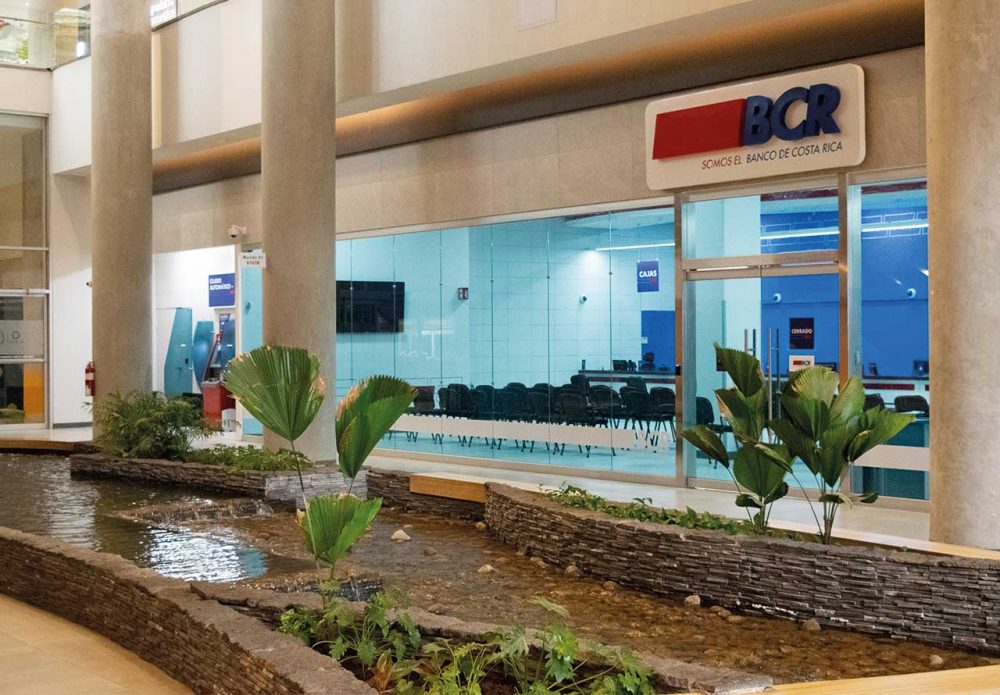 Adultos mayores y microempresarios resentirán cierre de sucursales del ...